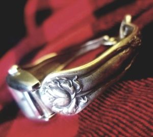 Accessories | Vintage Quartz Spoon Watch | Poshmark